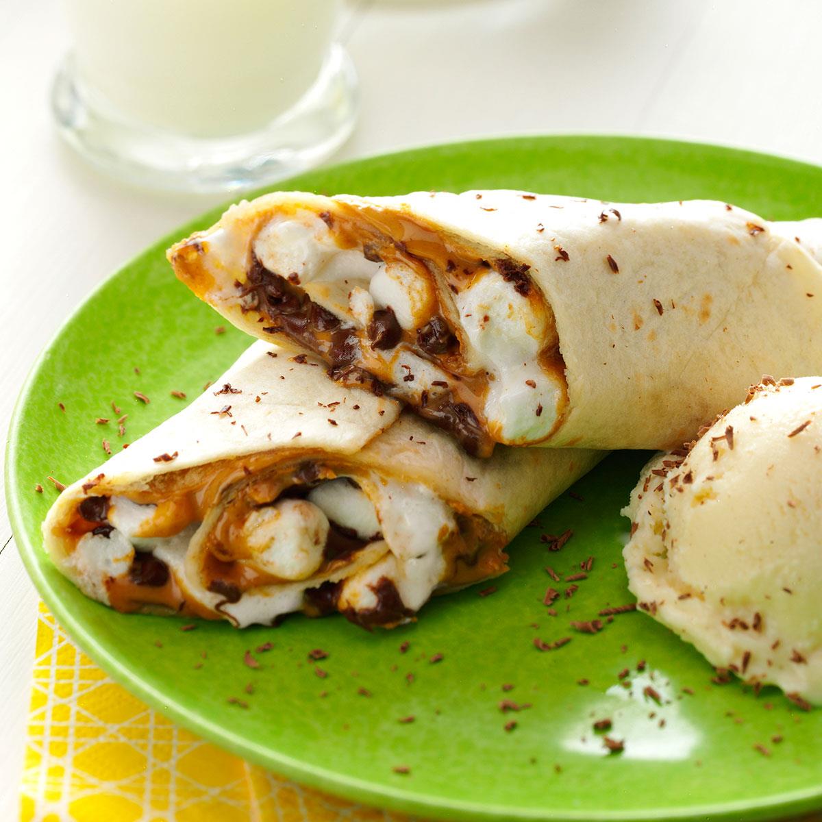 Chocolate Dessert Wraps Recipe | Taste of Home